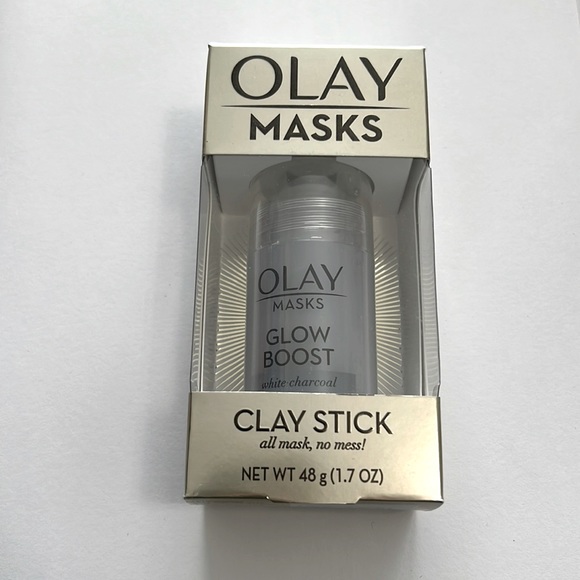 OLAY | Skincare | Olay Masks Clay Stick Glow Boost White Charcoal 7oz ...